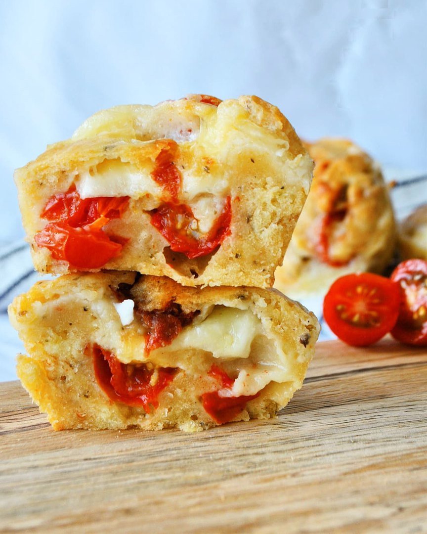Mini muffins salés tomates séchées mozzarella : recette Chefclub ...